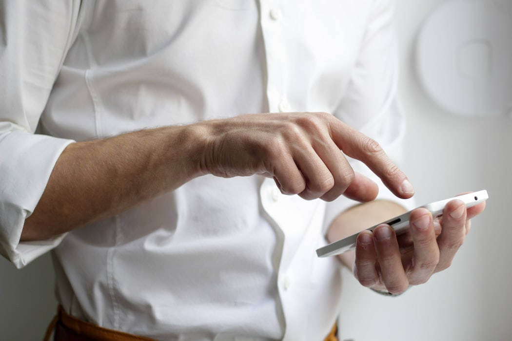 What Is A Silent Auction And How Do They Work Bid Beacon